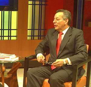 Armando Euceda: Nueva ley tiene "contrasentidos" y congestionará sistema educativo - Proceso Digital