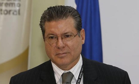 David Matamoros Batson asumió como magistrado presidente del TSE ...