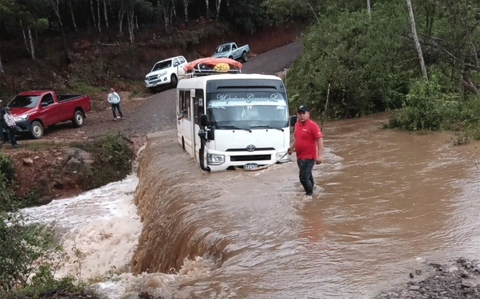 Lluvias mantienen incomunicados al menos nueve municipios del occidente ...