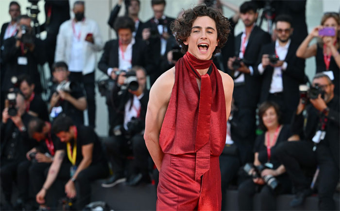 Timothée Chalamet desata la locura en la alfombra roja veneciana ... Timothée Chalamet desata la locura en la alfombra roja veneciana ...