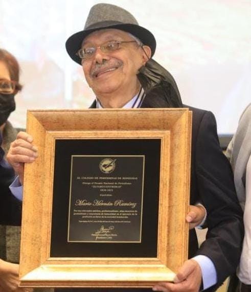 Fallece el periodista de generaciones Mario Hernán Ramírez - Proceso Digital